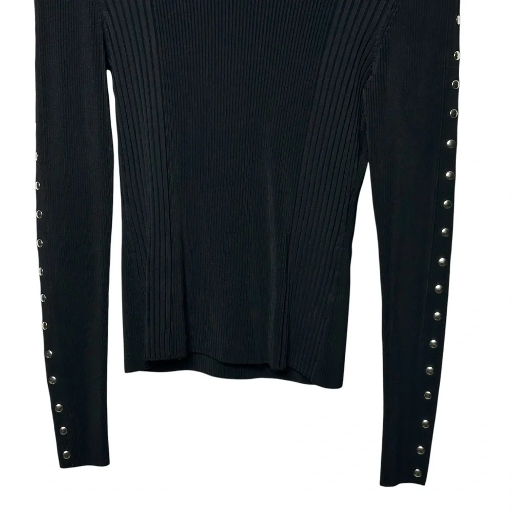 Yuka | Sweaters | Yuka Black Ribbed Long Sleeve Silver Decal Turtleneck ...
